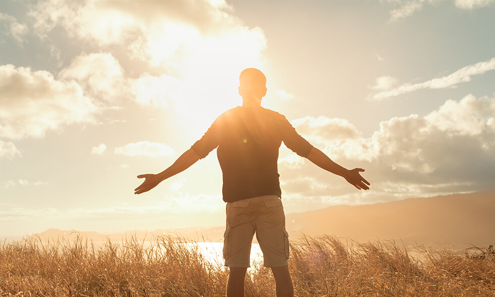 Sunshine Health: The Benefits of Sunshine for Your Body and Mind - Dr ...